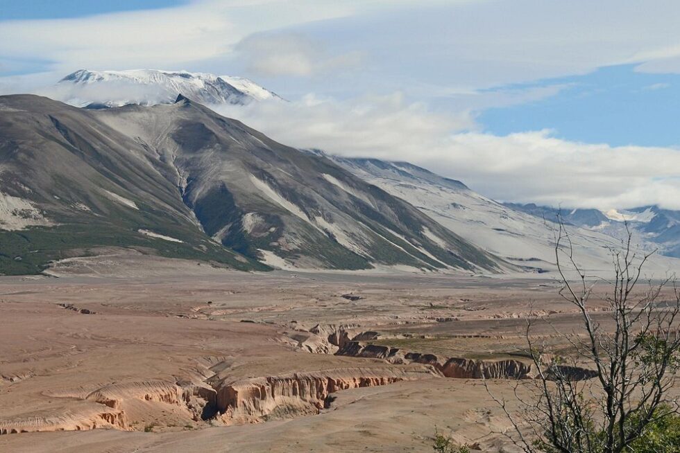 Katmai National Park: A Land of Bears and Volcanoes | Traveling Know How